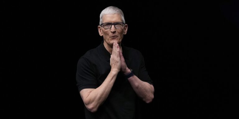 Tim Cook si dimetterà nel 2026 dopo oltre quattordici anni come ...